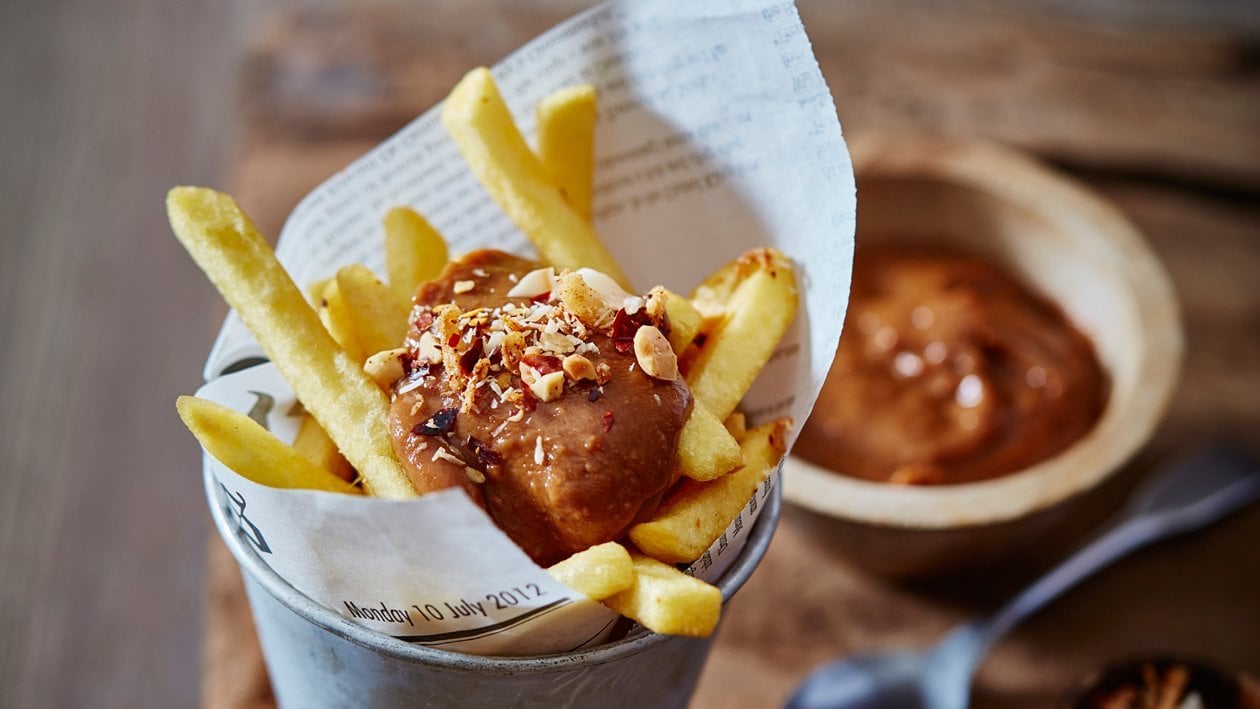 Oosters frietje met saté saus Recept